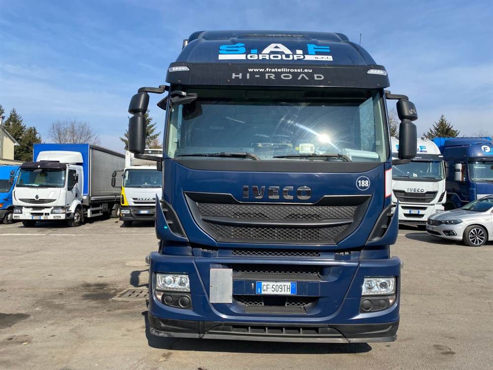Motrice due assi Iveco Stralis 310 porta casse VENDUTO Telaio, cambio ...