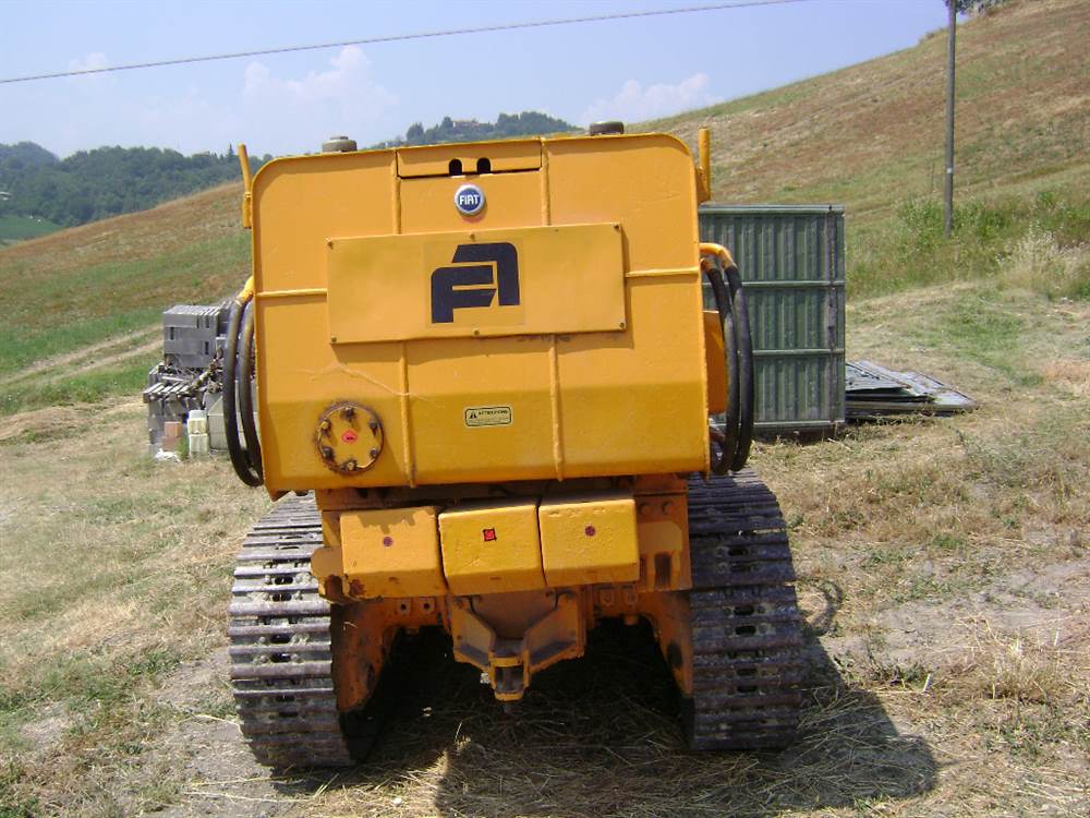 Fiat FL6 - Mezzo rifatto motore frezione laterale Pala a Modena