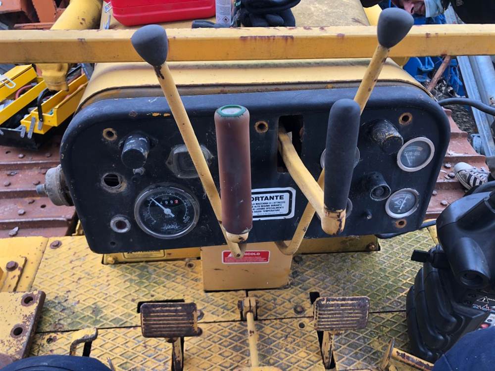 Apripista - ruspa - Fiat Allis 14 - FL 14 Ore 3500, modello AD14B - Milano