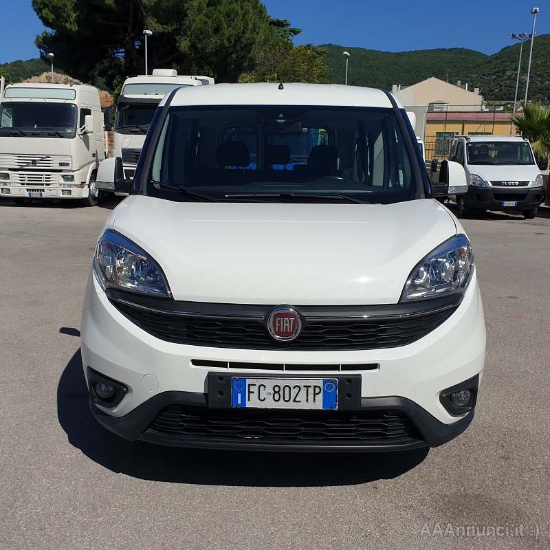 DOBLO 1.6mjt 105CV MAXI - 5 POSTI, Anno 2016 Km 180000, unico proprietario - Salerno