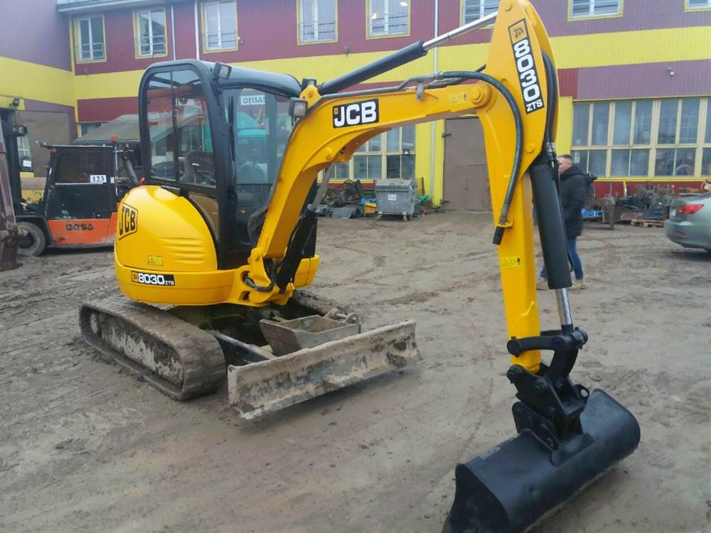 Miniescavatore JCB 8030 ZTS usato - Macchine Movimento Terra a Caltanissetta