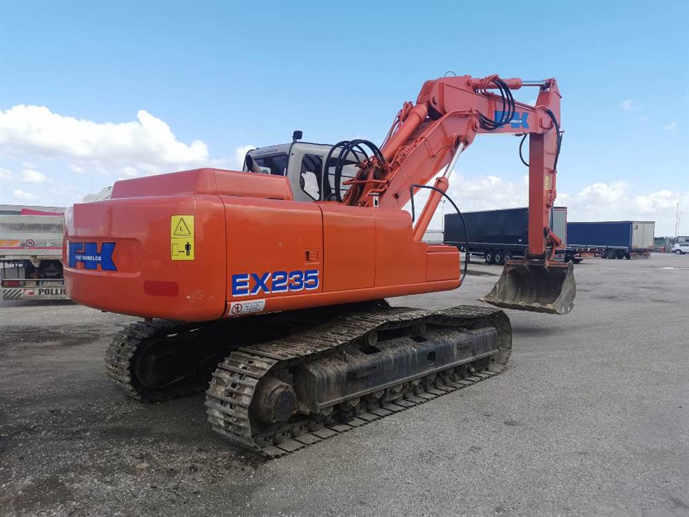 Escavatore cingolato Fiat-Hitachi EX235 - Macchine Movimento Terra a ...