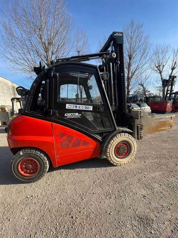 Linde H40D - Serie 394 diesel - Muletti e Carrelli Elevatori a Caserta