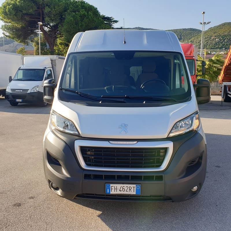 Peugeot Boxer 2.0hdi 130CV - Pulmino 9 Posti del 2017 Fiat Km 140000 ...