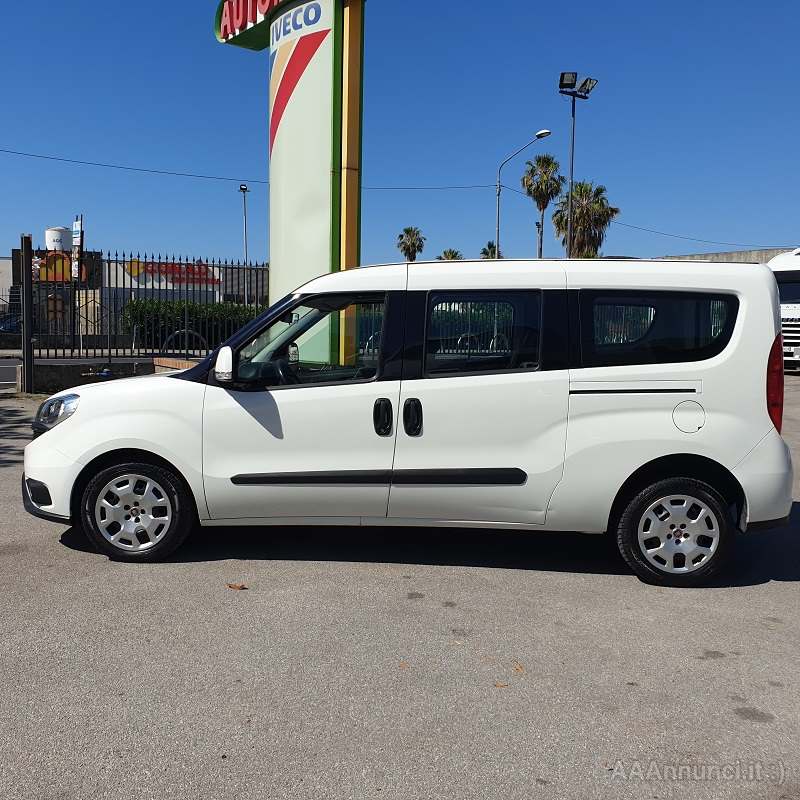 DOBLO 1.6mjt 105CV MAXI - 5 POSTI, Anno 2016 Km 180000, unico proprietario - Salerno
