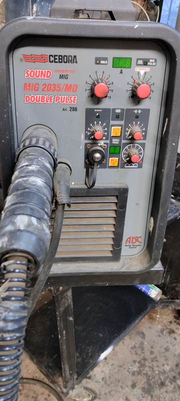 Saldatrice Mig Mag Cebora Monofase 200 AH. Inverter, ottimo stato - Macerata