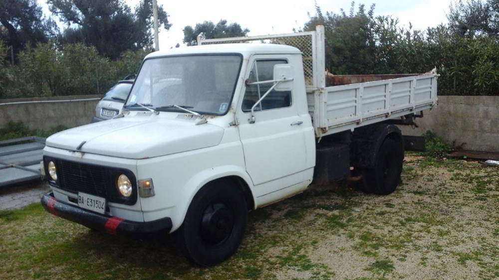 Unico, Marca Fiat 616 N3 ribaltabile trilatera Anno 1970 Km 91998 ...
