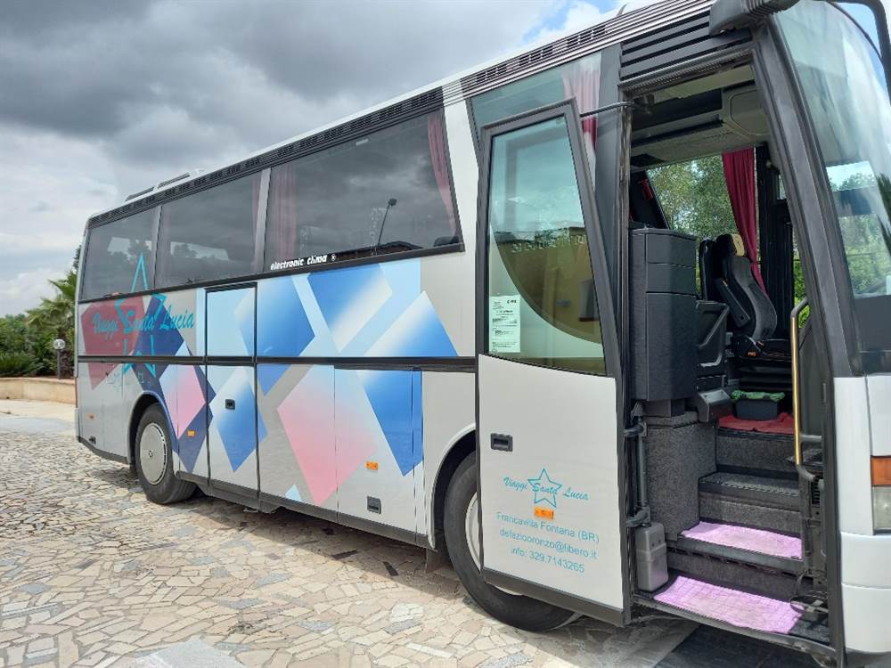 Setra 309 Marca Mercedes, in ottime condizioni - Brindisi