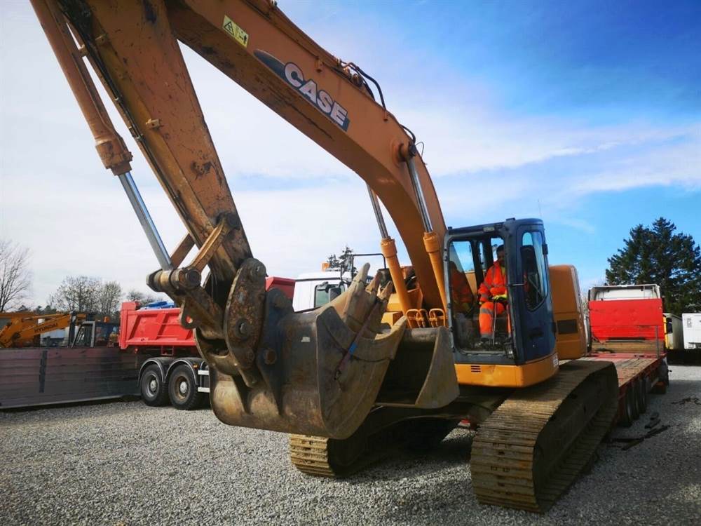 Case CX 225 SR usato Tipologia Escavatore - Macchine Movimento Terra a ...