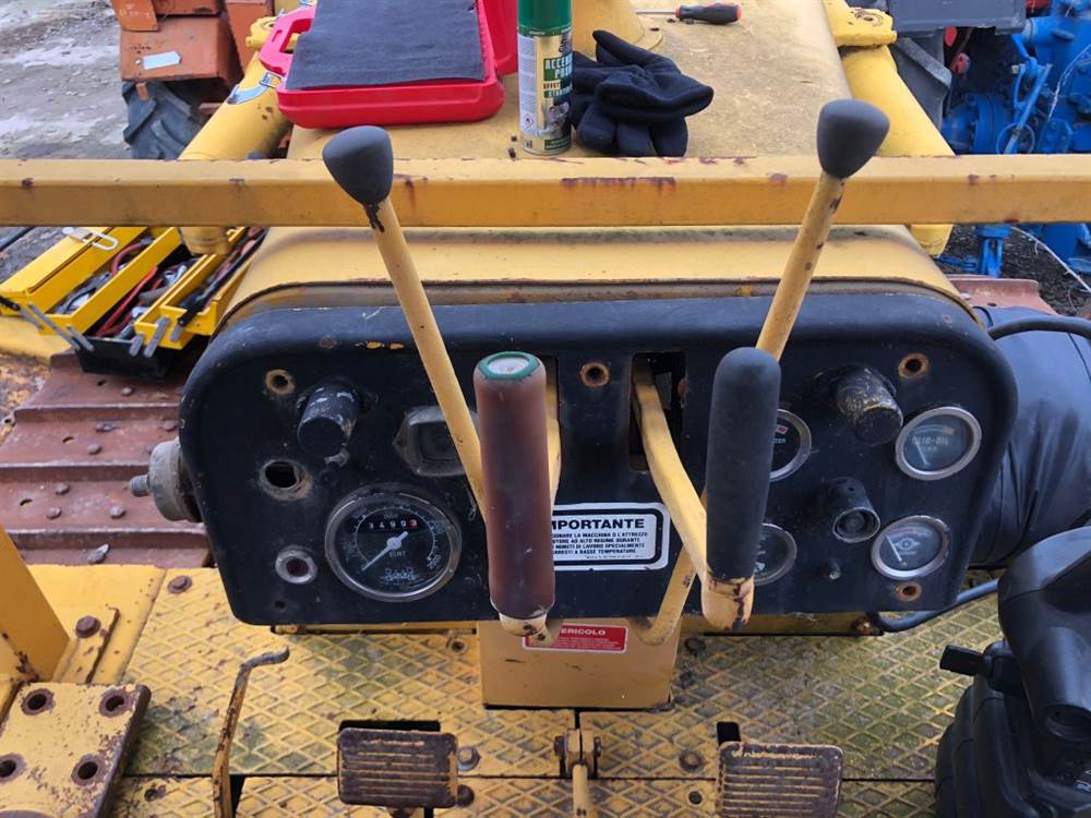 Apripista - ruspa - Fiat Allis 14 - FL 14 Ore 3500, modello AD14B - Milano