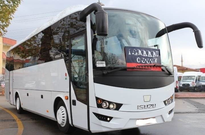 ISUZU Visigo Hyper Nuovo, cambio automatico - Autobus a Pordenone