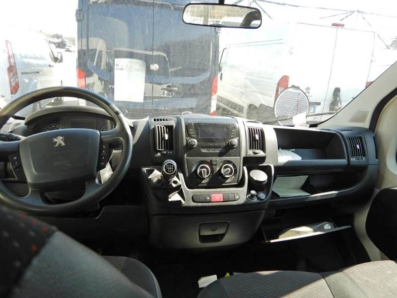 Boxer 2.0HDI 130CV 7 posti doppia cabina del 2017 Peugeot Euro 6 - Salerno