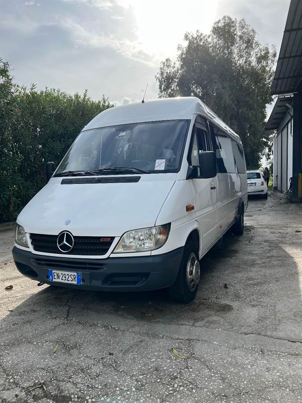 Mercedes Sprinter 416 Anno 2004 Km 6000000, in ottime condizioni - Napoli