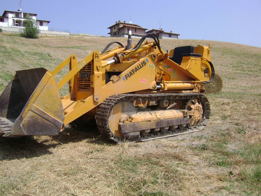 Fiat FL6 - Mezzo rifatto motore frezione laterale Pala a Modena