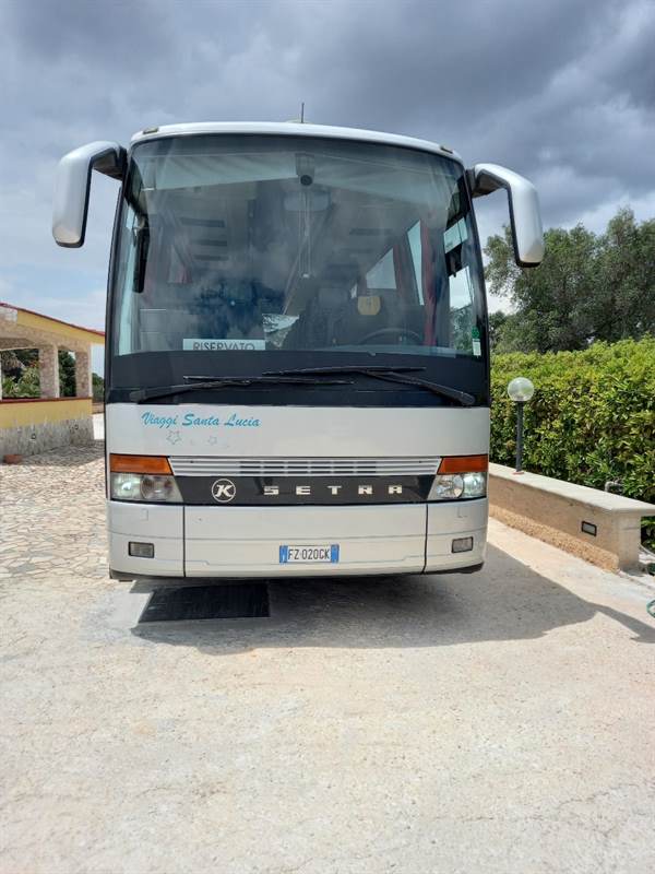 Setra 309 Marca Mercedes, in ottime condizioni - Brindisi