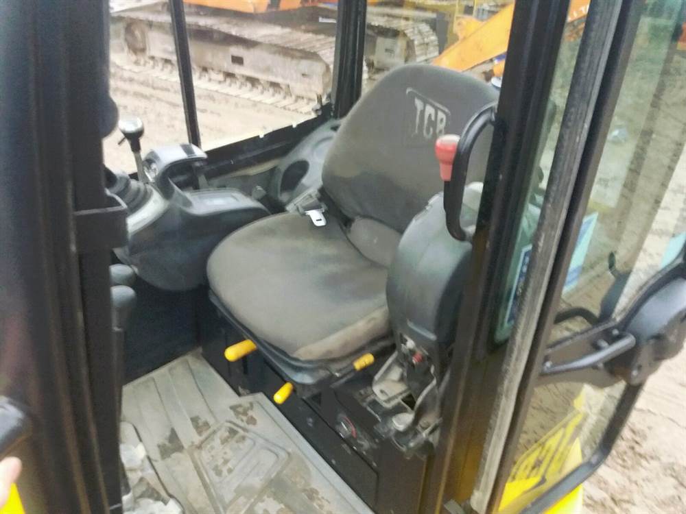 Miniescavatore JCB 8030 ZTS usato - Macchine Movimento Terra a Caltanissetta