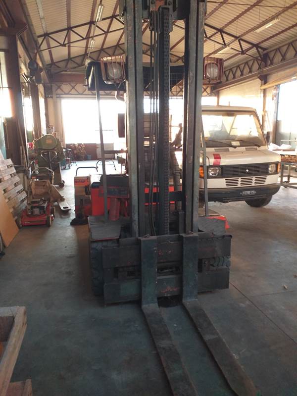Muletto / Carrello Elevatore 30 q, marca Lugli, tipo 30C - Como