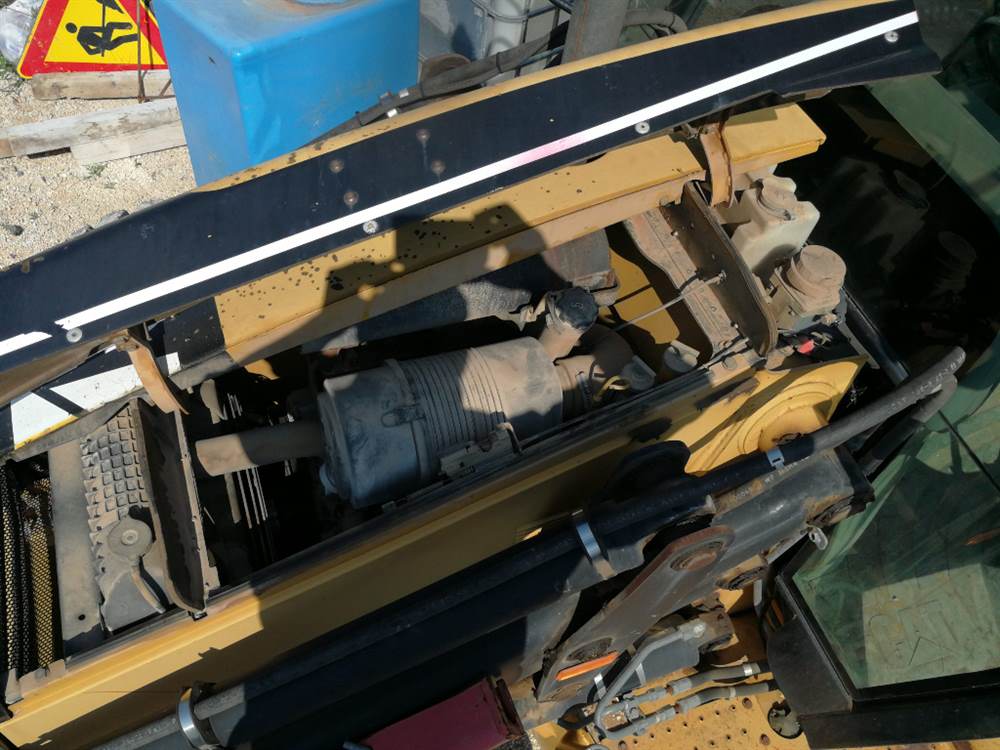 Terna rigida CAT 428D Anno 2001 Ore 6267 - Macchine Movimento Terra a ...