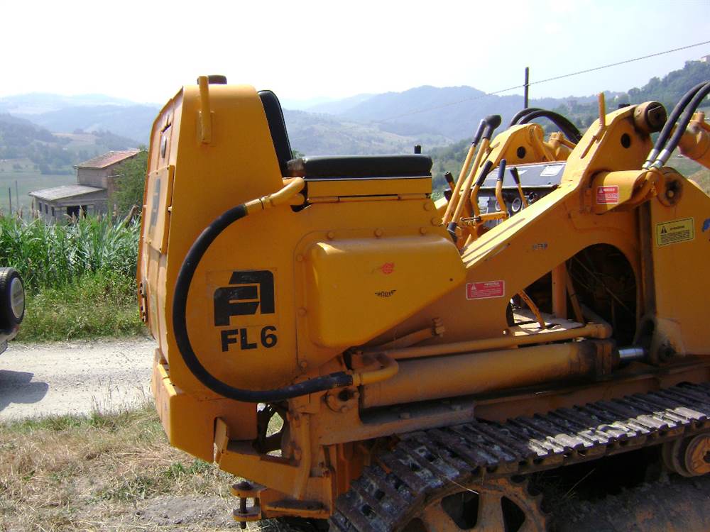 Fiat FL6 - Mezzo rifatto motore frezione laterale Pala a Modena